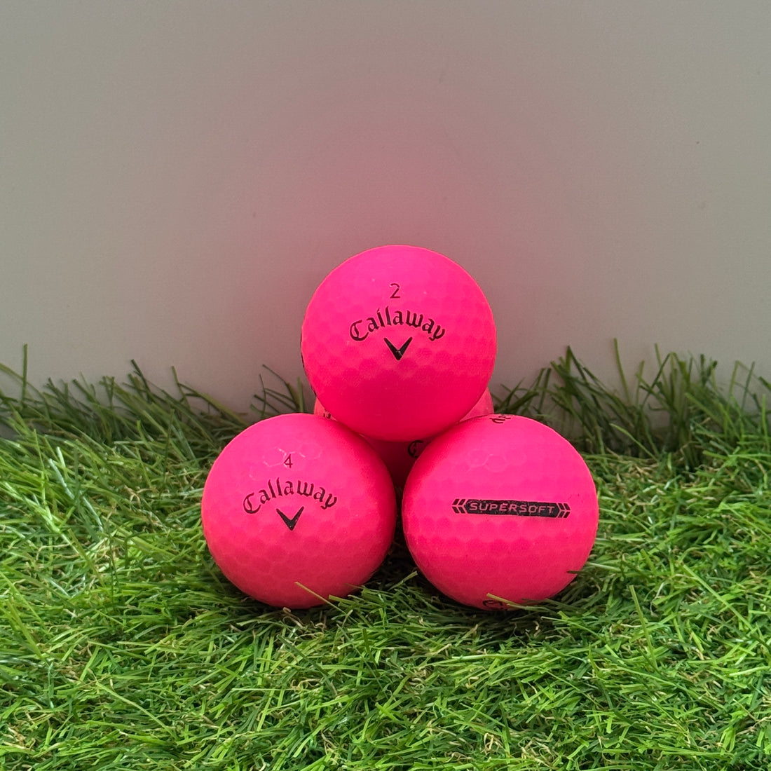 Callaway Supersoft Matte Pink – Manchester Ball Boys